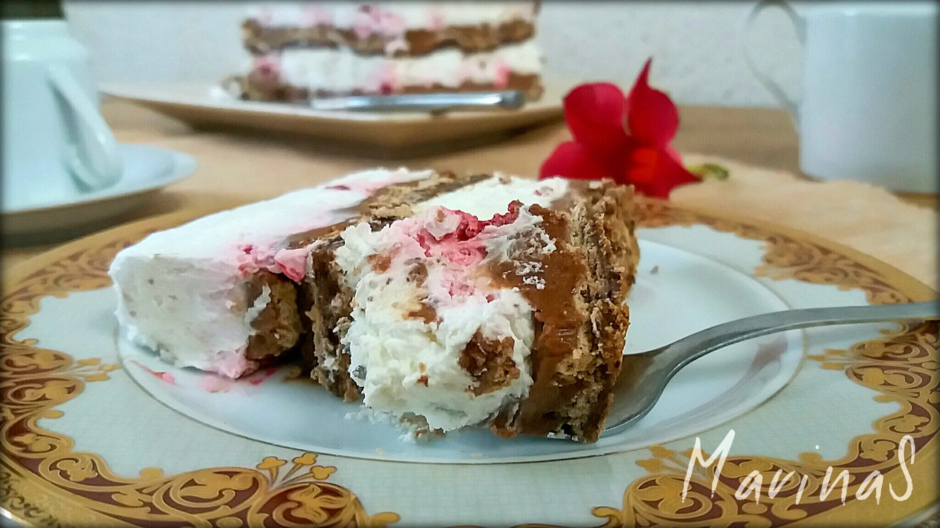 Beze čokoladna torta s malinama - MarinaS Taste