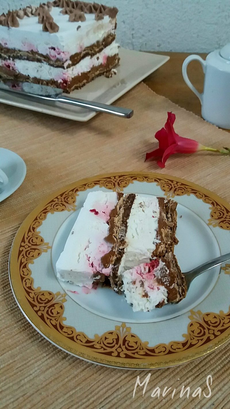 Beze čokoladna torta s malinama - MarinaS Taste