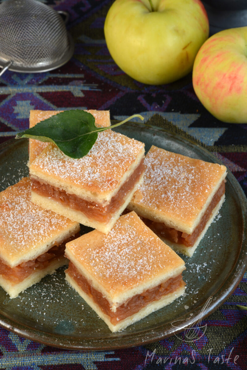 Posna lenja pita sa jabukama - MarinaS Taste